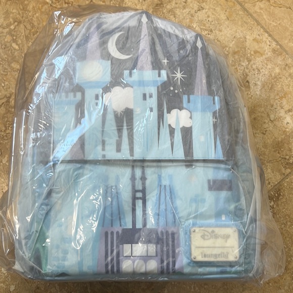Loungefly | Bags | Loungefly Disney Mini Backpack Cinderella Castle ...